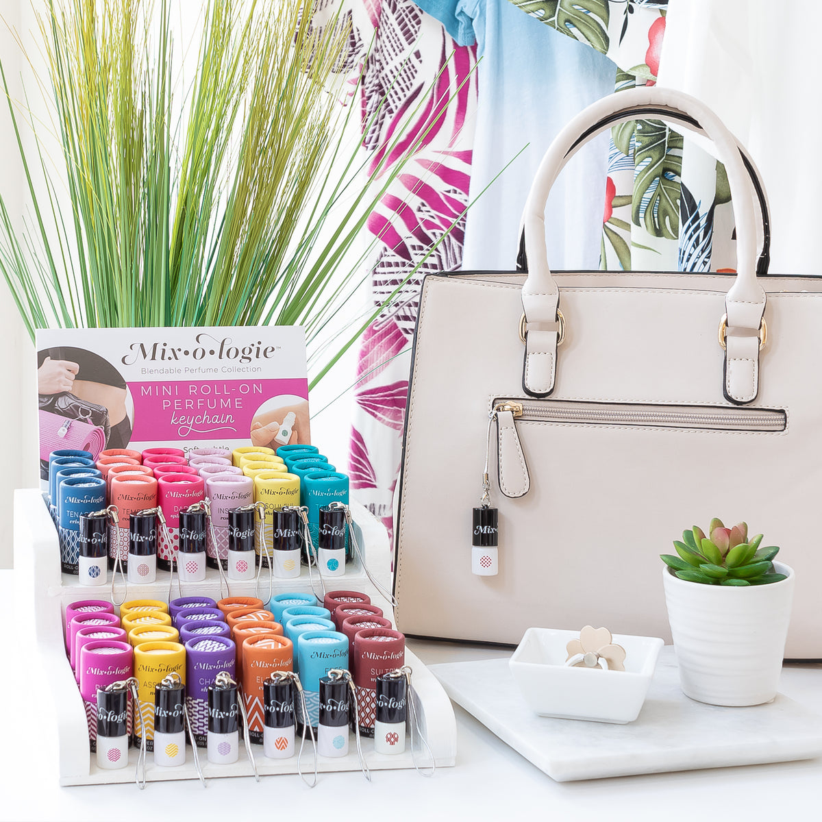 Keychain Mini Rollerball Perfume Pre-Pack – Mixologie Wholesale